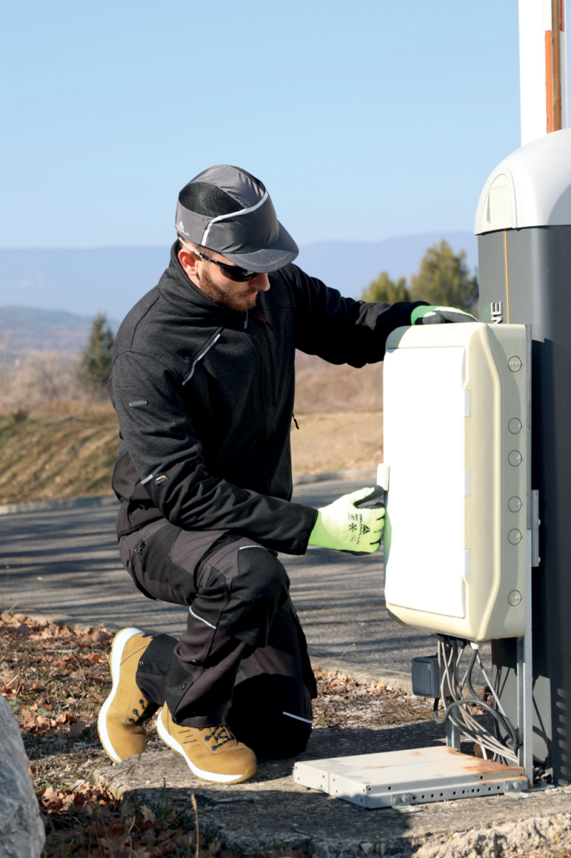 DELTA PLUS SAGA2 S3S SR | PRECISTO INDUSTRIAL TRADING